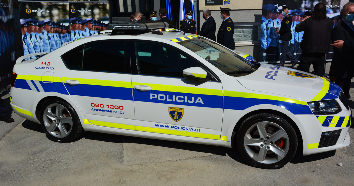 Kar sedem prometnih nesreč v manj kot eni uri - Žurnal24 Kar sedem prometnih nesreč v manj kot eni uri - Žurnal24