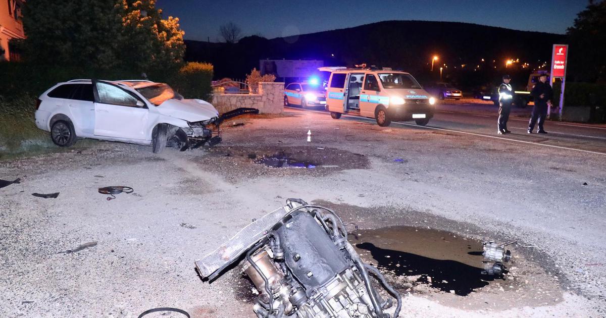 Sestri umrli v prometni nesreči - Žurnal24