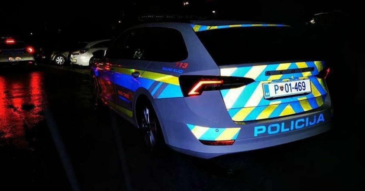 Na pomoč klical policijo, ker sta se nanj spravil bivša žena in tast ...