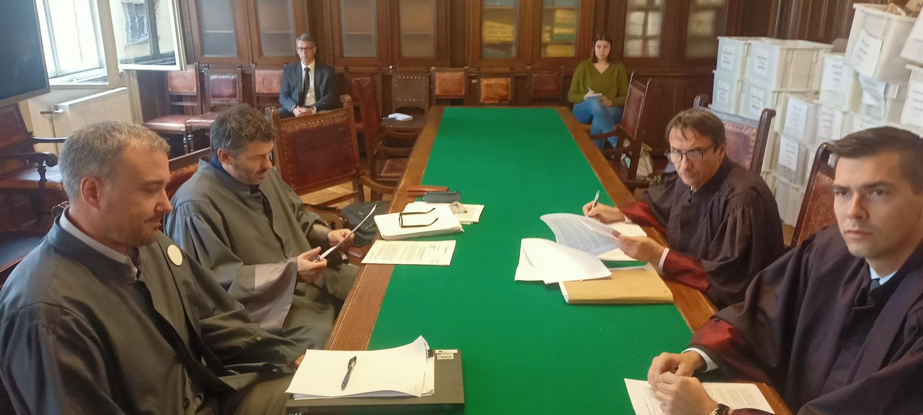 Vodja lekarne v Valdoltri Nataša Faganeli v žep pospravila 90.000 evrov ...