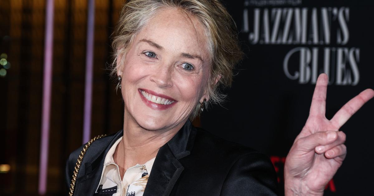 Sharon Stone se je pri 66 letih slekla skoraj do golega, internet se je ...