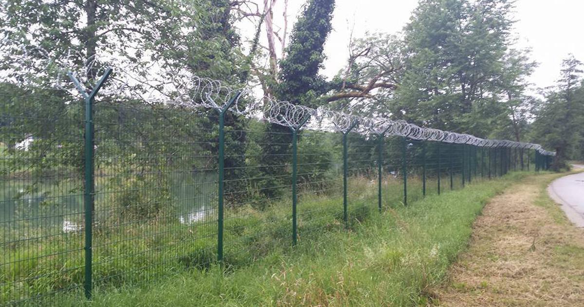 Še po sedmih letih ga tlačijo more, to so mu storili migranti - Žurnal24