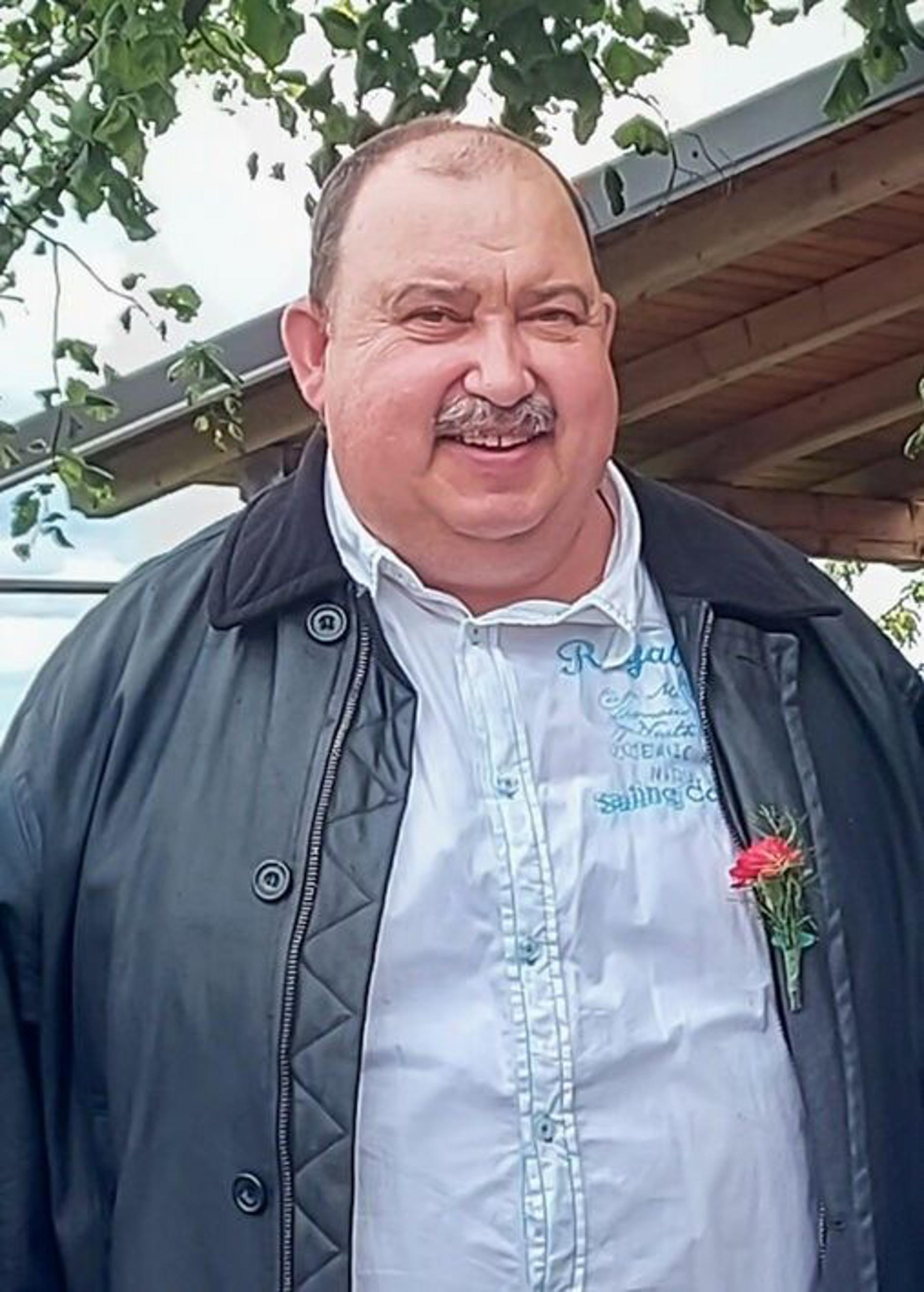 Na rojstni dan so ga pokopali, svojci nad ljubljanski Klinični center ...