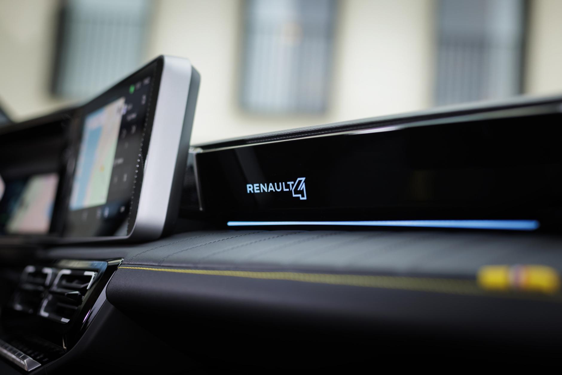 Prva vožnja z novim renault 4, znana je okvirna cena v Sloveniji - Žurnal24