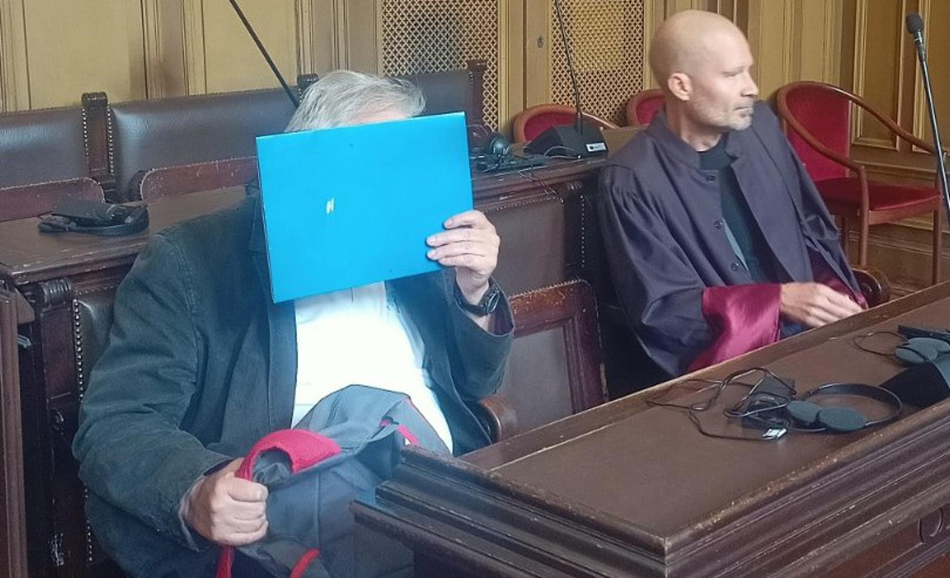 Mrtvo mamo je v ljubljanskem bloku skrival osem let - Žurnal24
