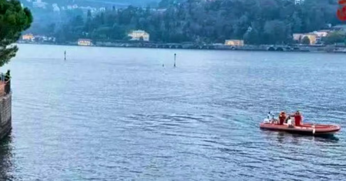Silovito je počilo: Avto nato zgrmel v jezero, voznik umrl - Žurnal24