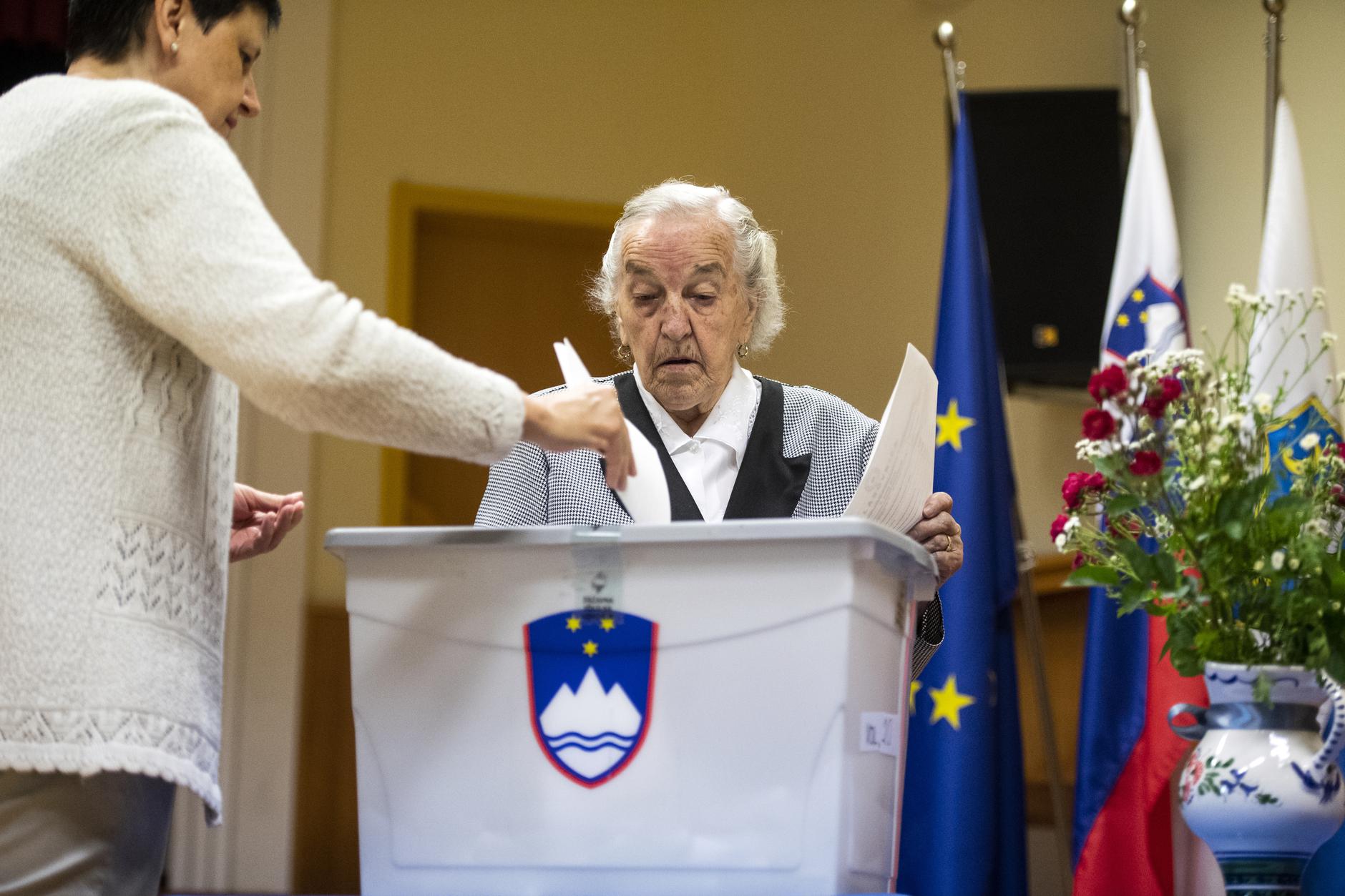 Na zadnjih volitvah je šlo v nič 287 tisoč glasov - Žurnal24